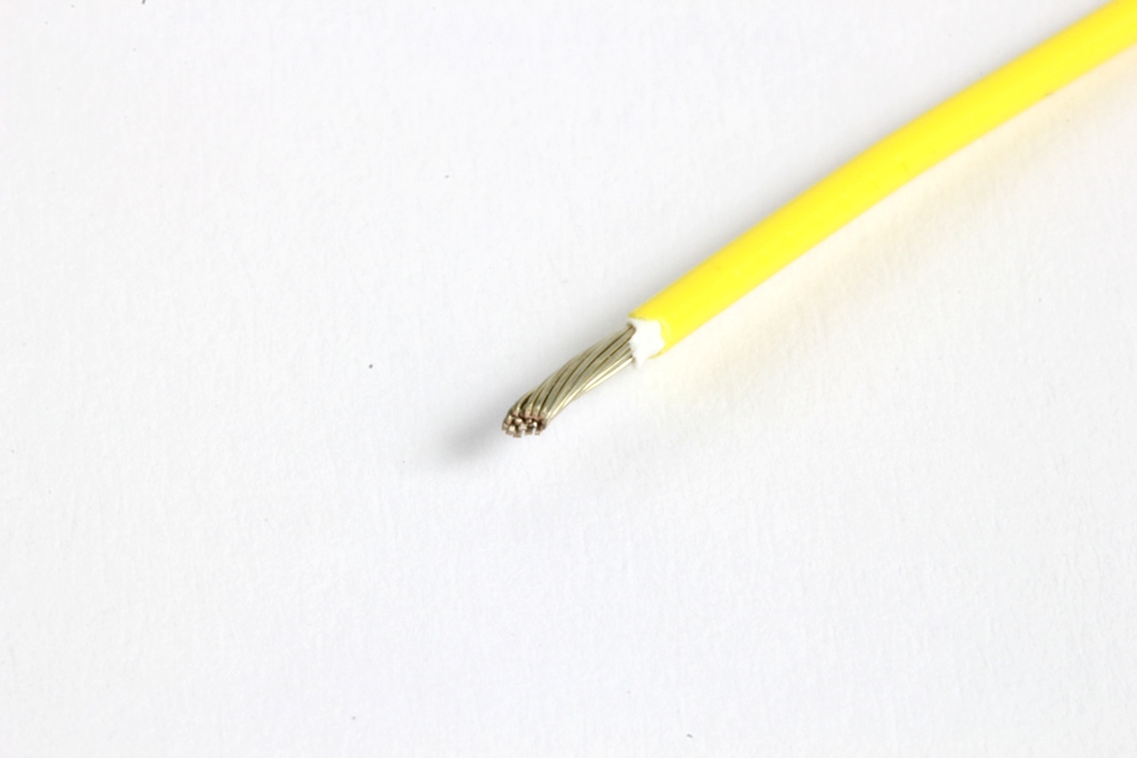 Kabel SPEC 44 Wire, AWG22, gelb, 1m | fischer-flugzeugservice
